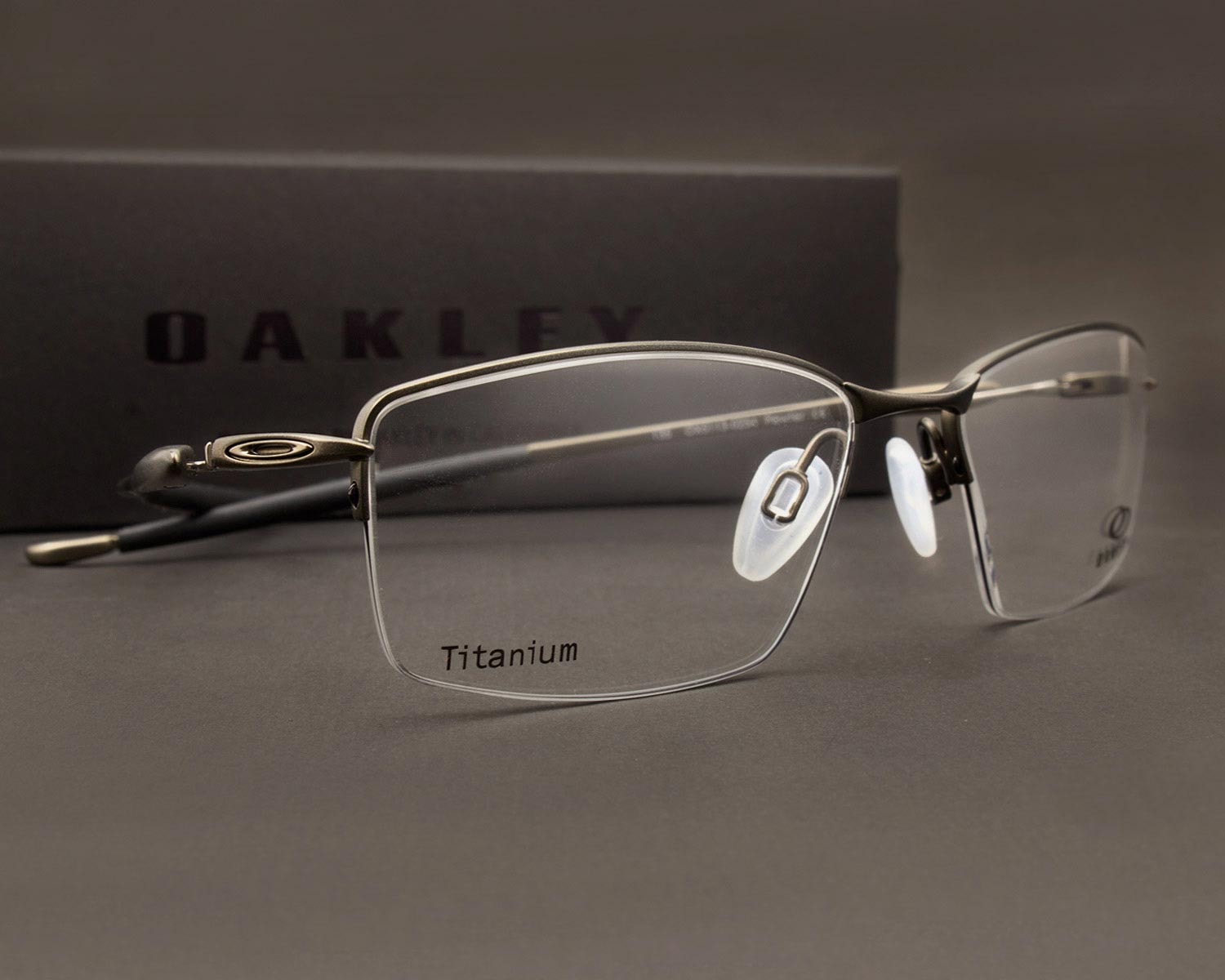 Óculos de Grau Oakley Lizard Pewter Titanium OX5113 02-54 - Officina 7