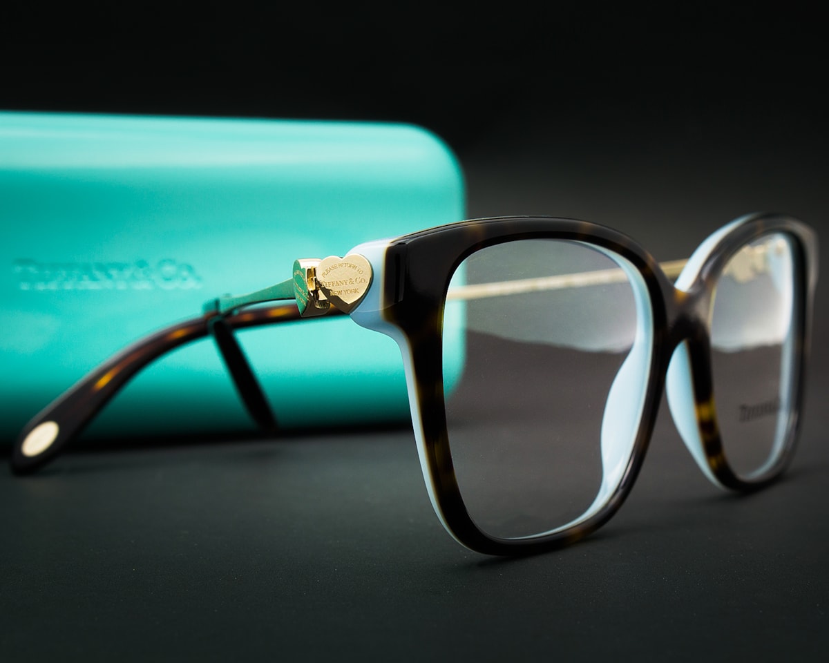 Óculos de Grau Tiffany & Co Love TF2141 8134-52 - Officina 7